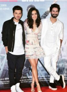 Divyendu Sharma Biography, Net Worth, Age, Height, Family, Wife & More