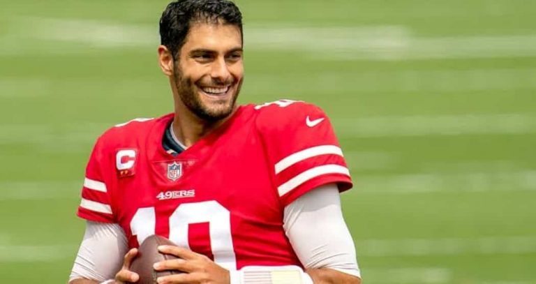 Jimmy Garoppolo Net Worth, Family, Girlfriend, Biography, More