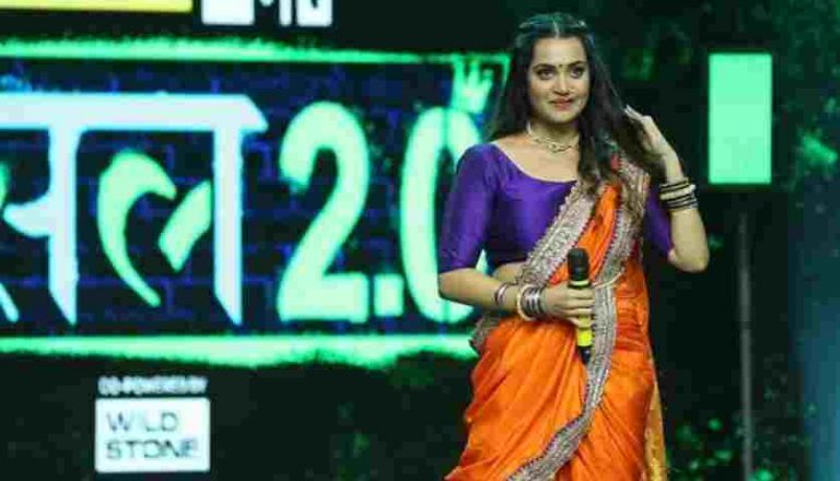 QK Net Worth, Age, Family, Boyfriend, Biography, and More